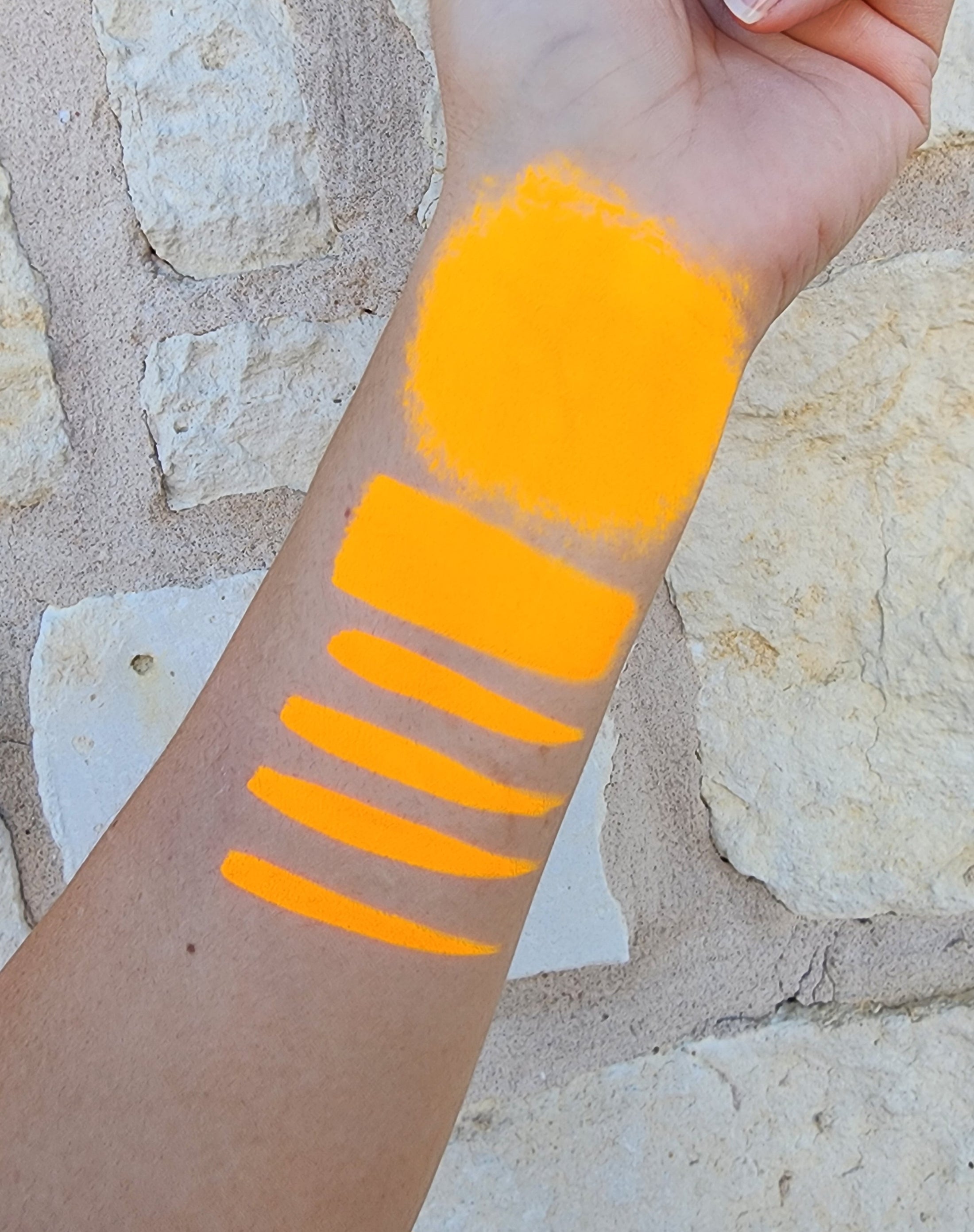 Tangelo -Orange- Neon – GTX Facepaint